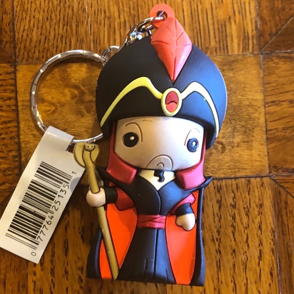 Disney | Accessories | B2g Disney Jafar Aladdin 3d Figural Keychain ...